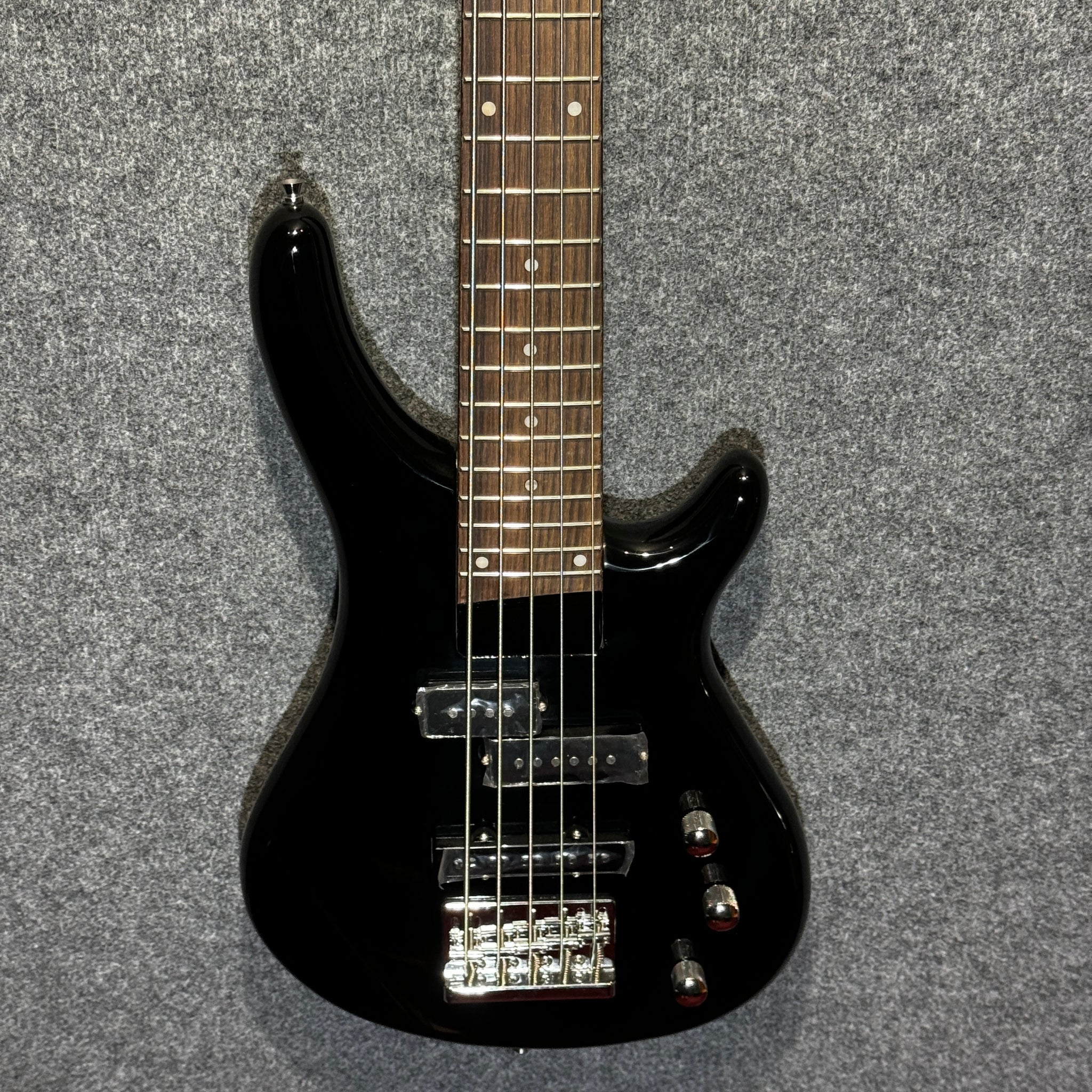 Chord 5 String Bass Guitar – All Instruments Ltd